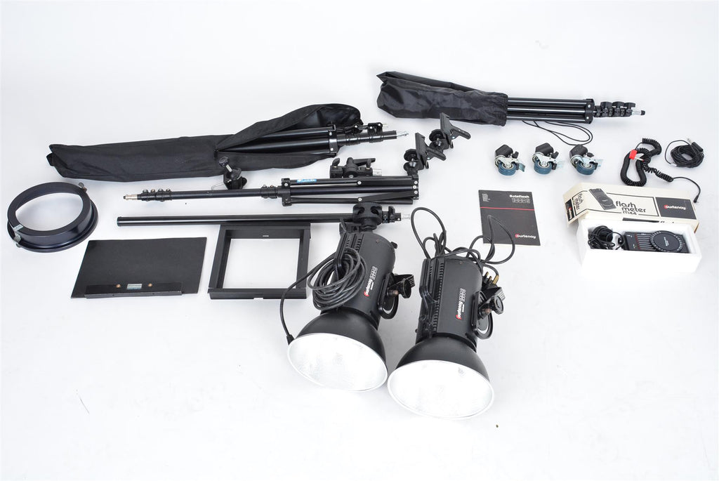 Used Courtenay Studio Lighting Kit – Cambrian Photography