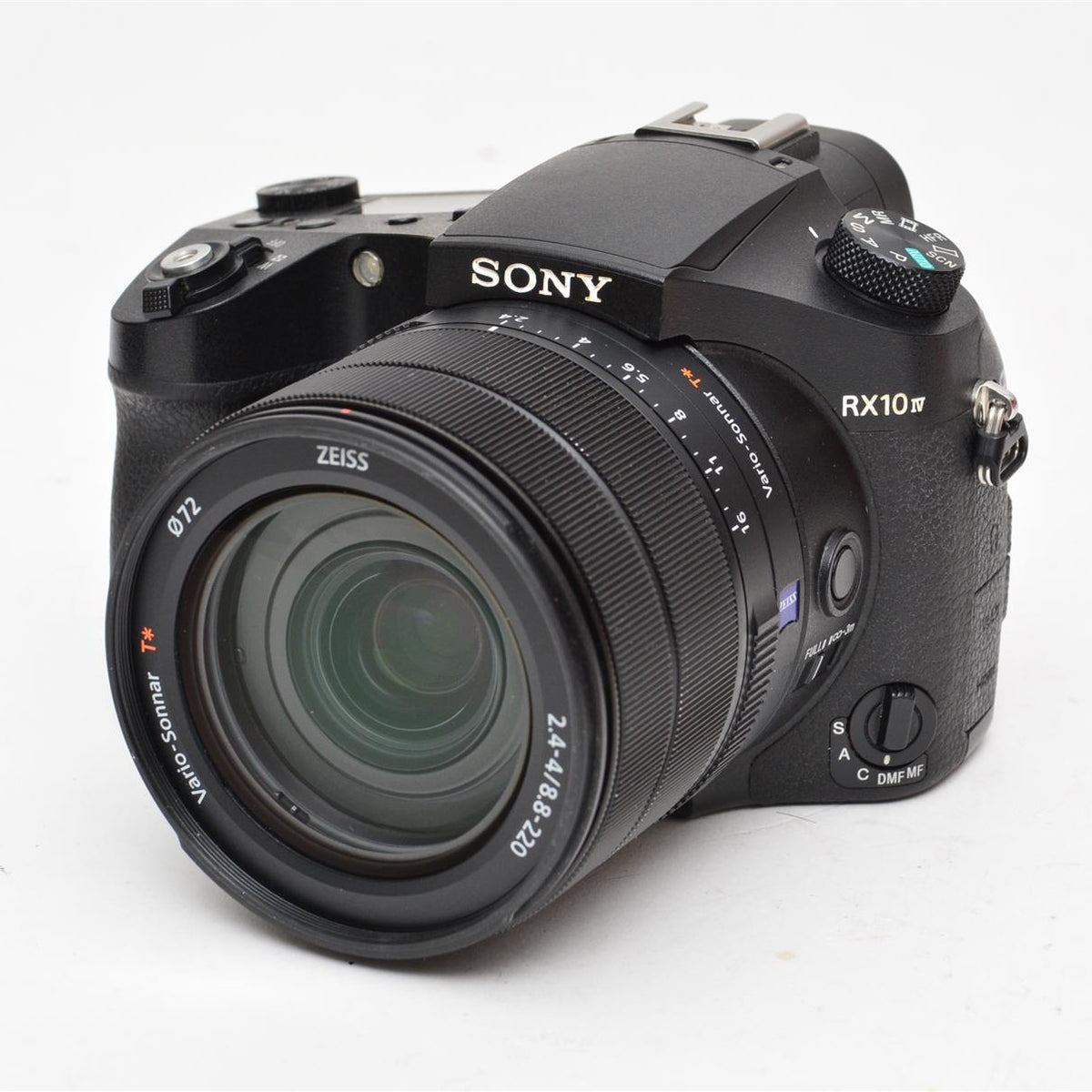 Sony RX10 IV Bridge Camera - 24-600mm Equivalent f/2.4-4 Zoom ...
