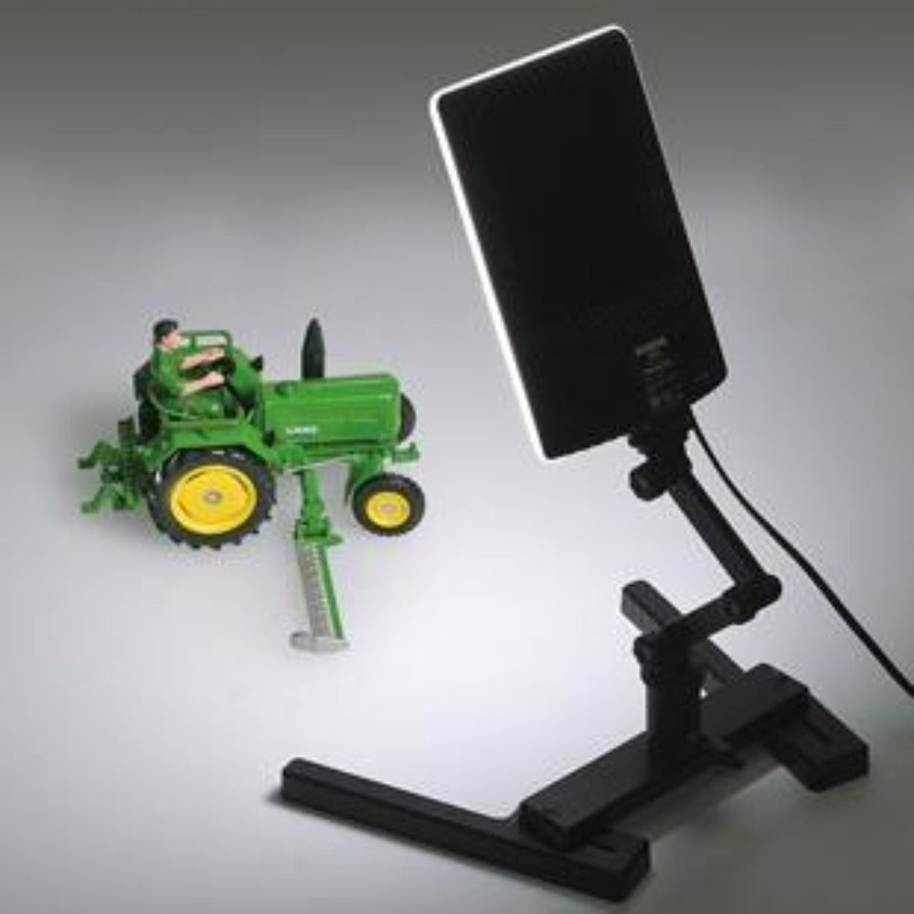 Kaiser LED Desktop Light – Cambrian Photography